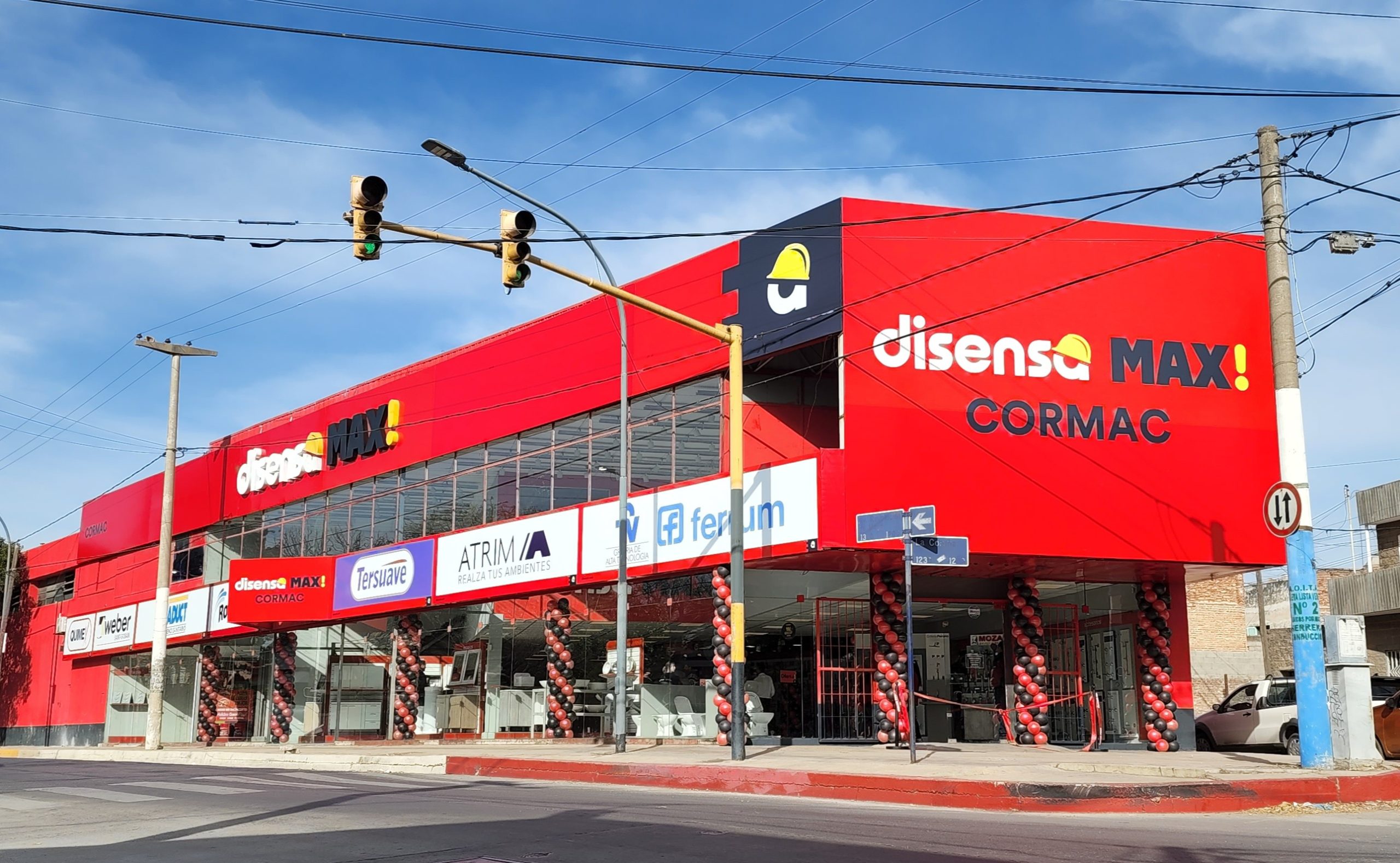 Disensa (Grupo Holcim) abre su primer showroom modelo argentino ...